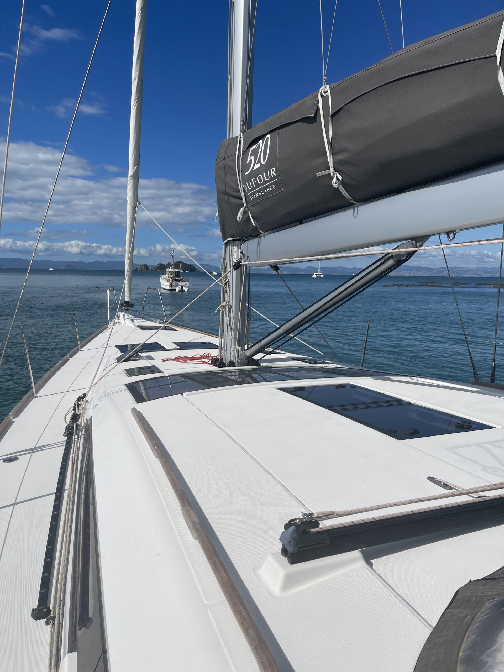 Dufour 520 Grand Large - YachtShare
