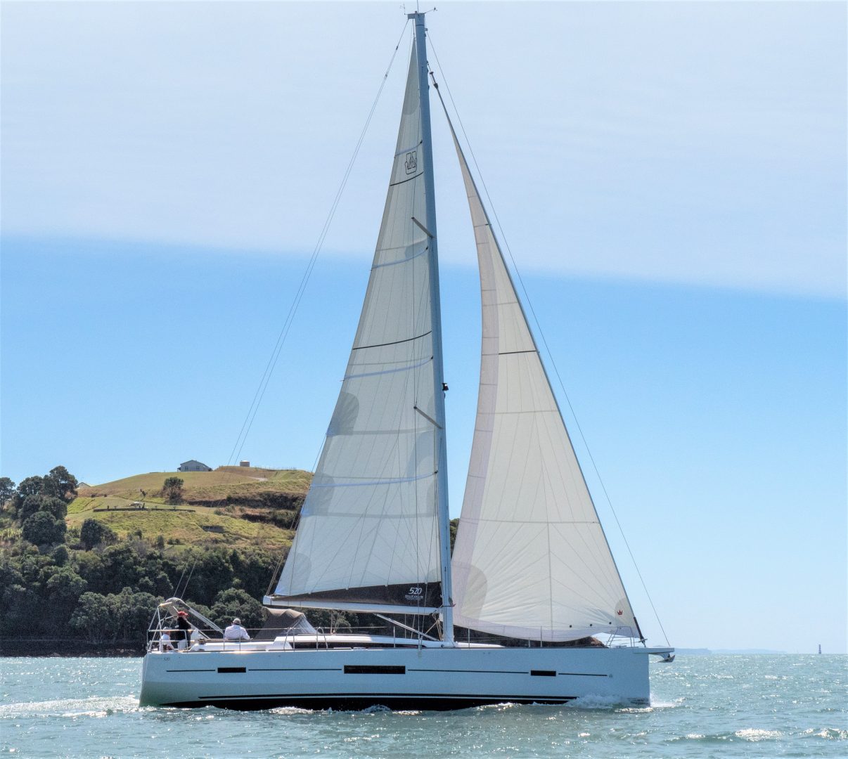 Dufour 520 Grand Large - YachtShare