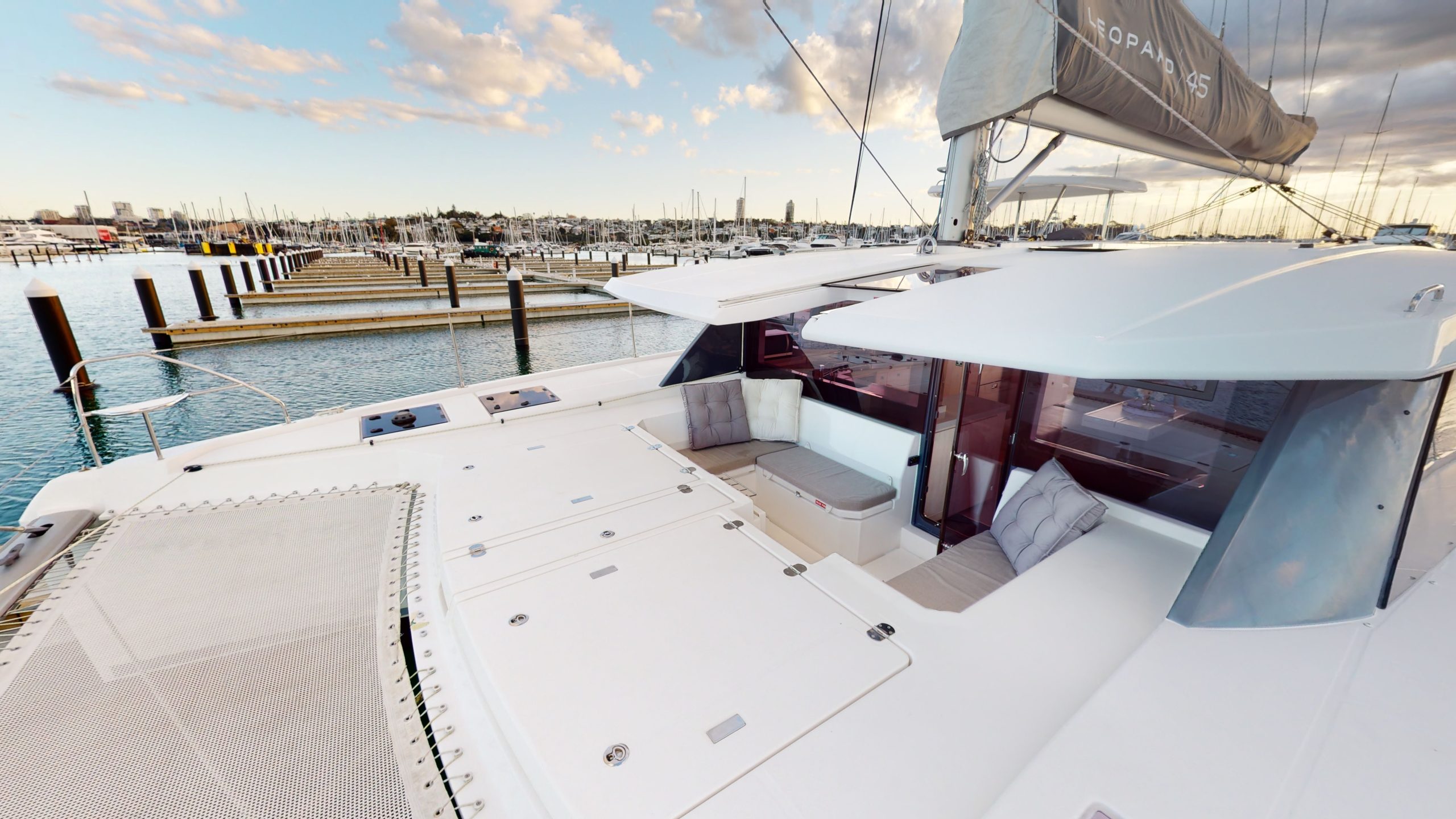 Leopard 45 - YachtShare