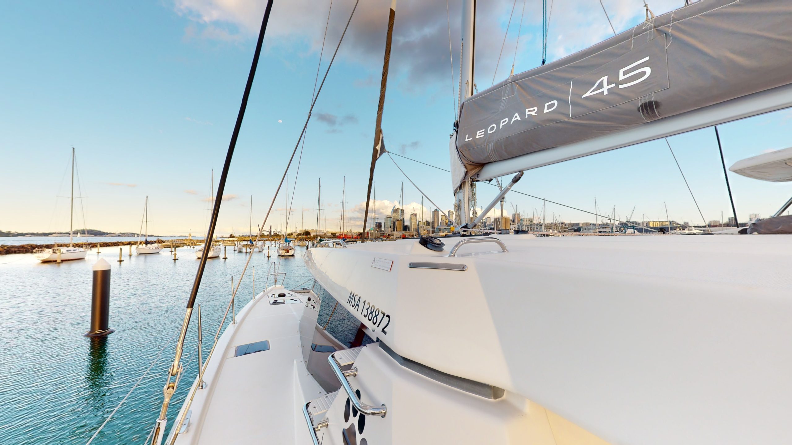 Leopard 45 - YachtShare